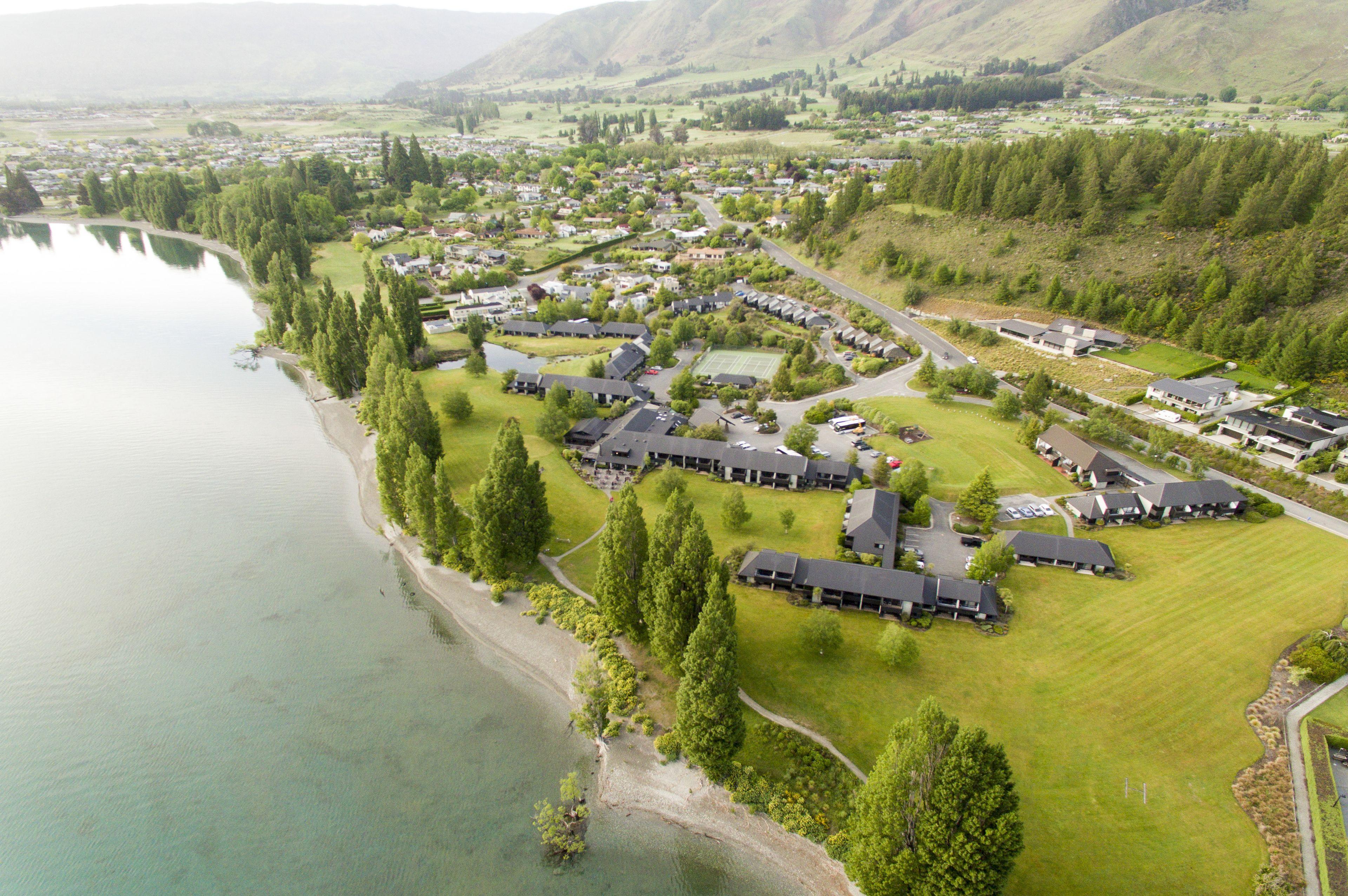 EDGEWATER HOTEL, WANAKA